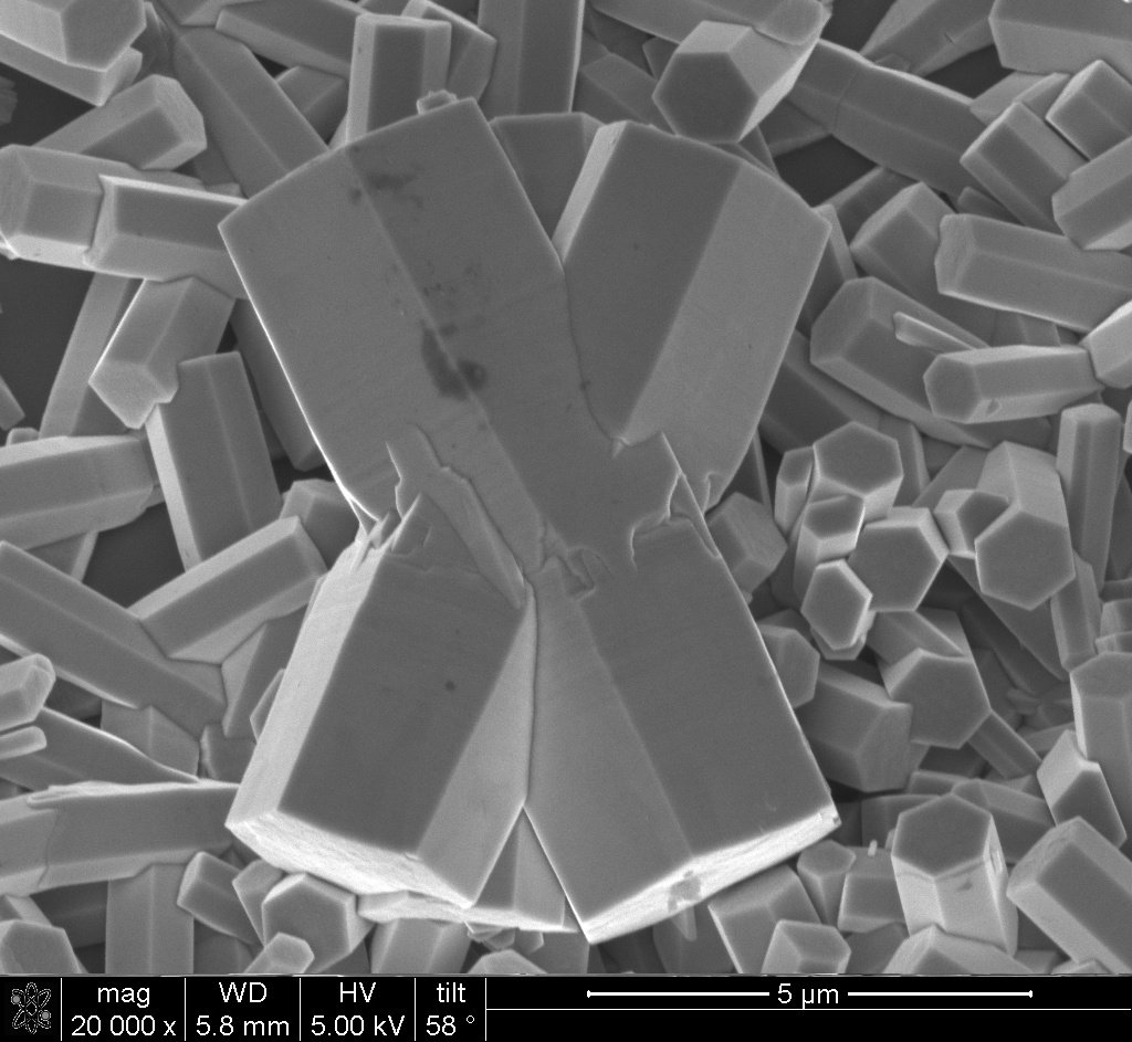 Amazing Rust.com - Zinc Oxide Nanorods
